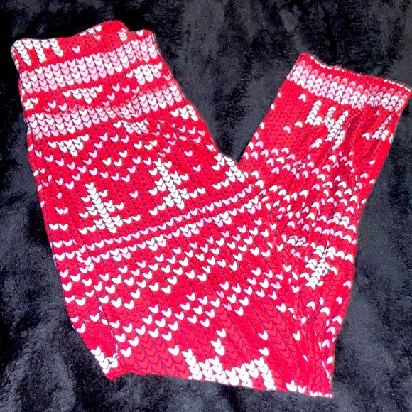 Unk | Pants & Jumpsuits | Red And White Heart Legging Nwot | Poshmark
